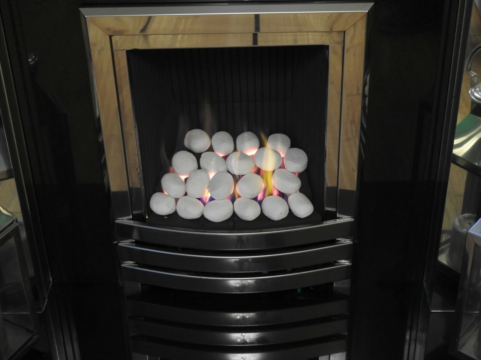 Gas Fire Pebbles Replacement 20 Oval Ceramic White Living Flame Gas ...