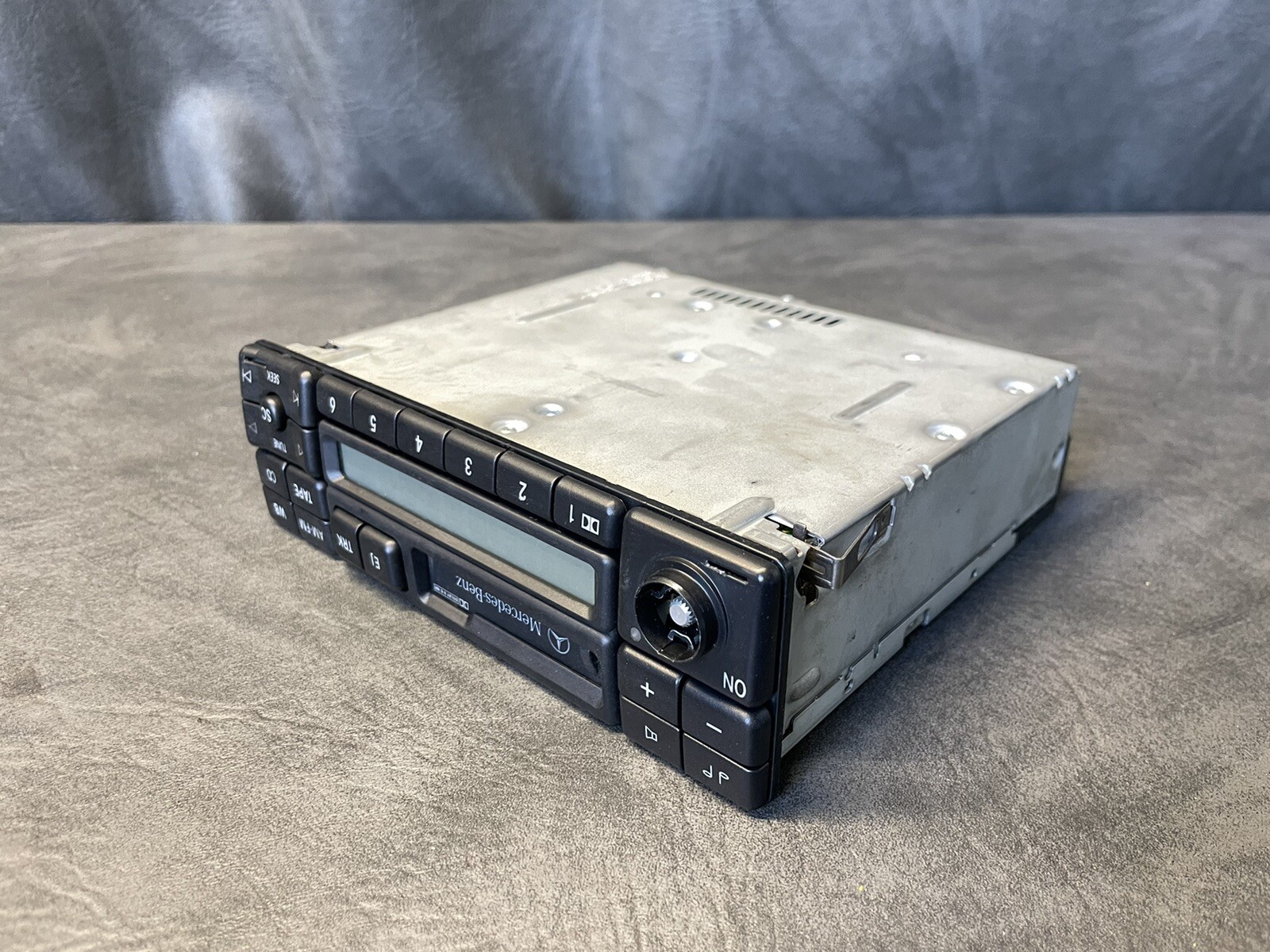 92-99 Mercedes W140 S600 E420 FM AM Radio Audio Cassette Player BE 1692 ...