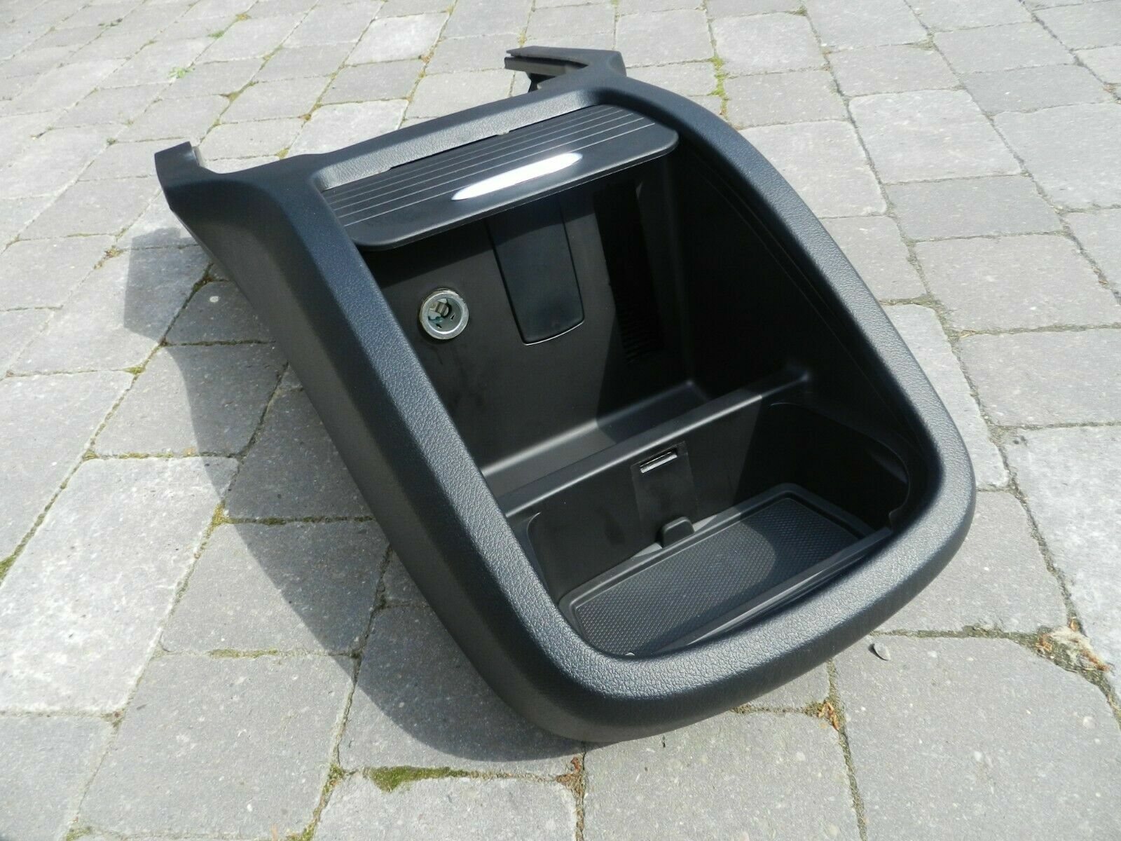 Genuine Mercedes Vito W447 Dashboard Storage Box Deluxe Style (2 ...