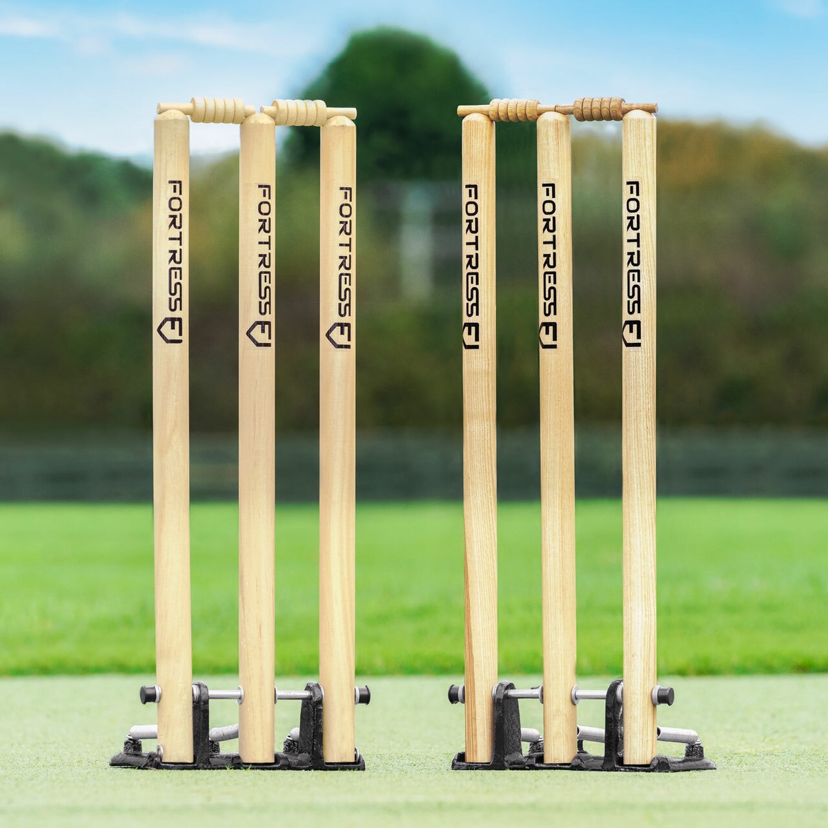 Wooden Cricket Stumps Senior Size Martin Berrill Senior Spring Back ...