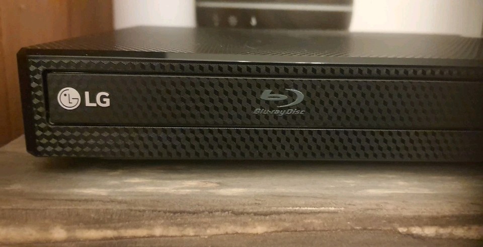 LG BP250 ️Region Free dvd only ️Blu-Ray DVD Player. Remote + power ...