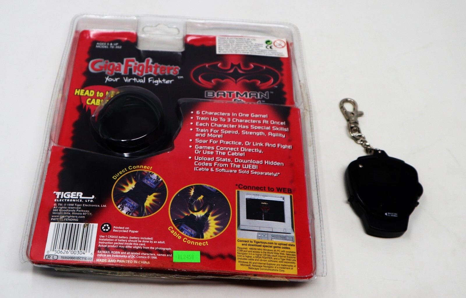 VINTAGE 1998 TIGER ELECTRONICS BATMAN & ROBIN GIGA FIGHTERS VIRTUAL ...