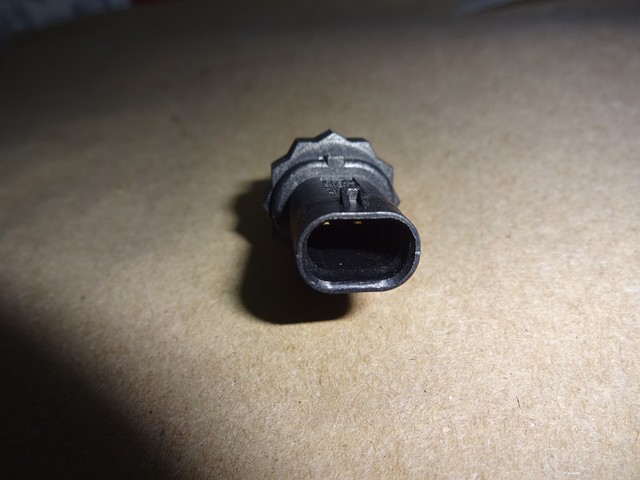 Genuine Lamborghini Aventador Gallardo Huracan Oil Temperature Sensor ...