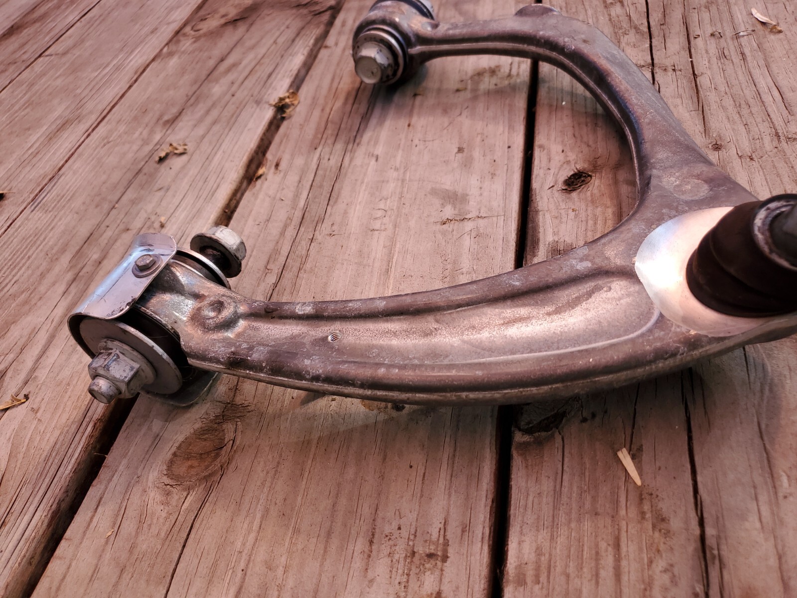 Genuine GM Front Driver Side Upper Control Arm 84437973 | eBay