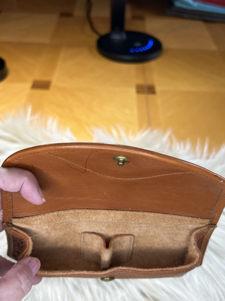 Vintage Dooney & Bourke Eyeglass Case Tan Leather. *small ink mark ...