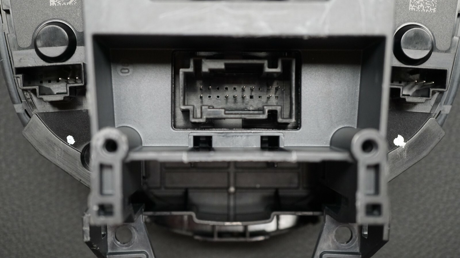 MERCEDES 18-19 W205 SAT NAV CONTROLLER / A2059004228 / A2059059306 ...