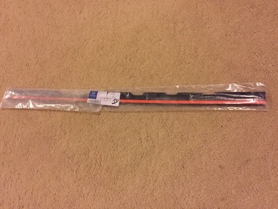 2010-2012 MERCEDES W212 E CLASS FRONT HOOD SEAL OEM 2128870098 **NEW ...