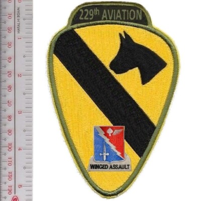 US Army 1st Air Cavalry Division 229th Aviation Battalion Air Cavalry ...
