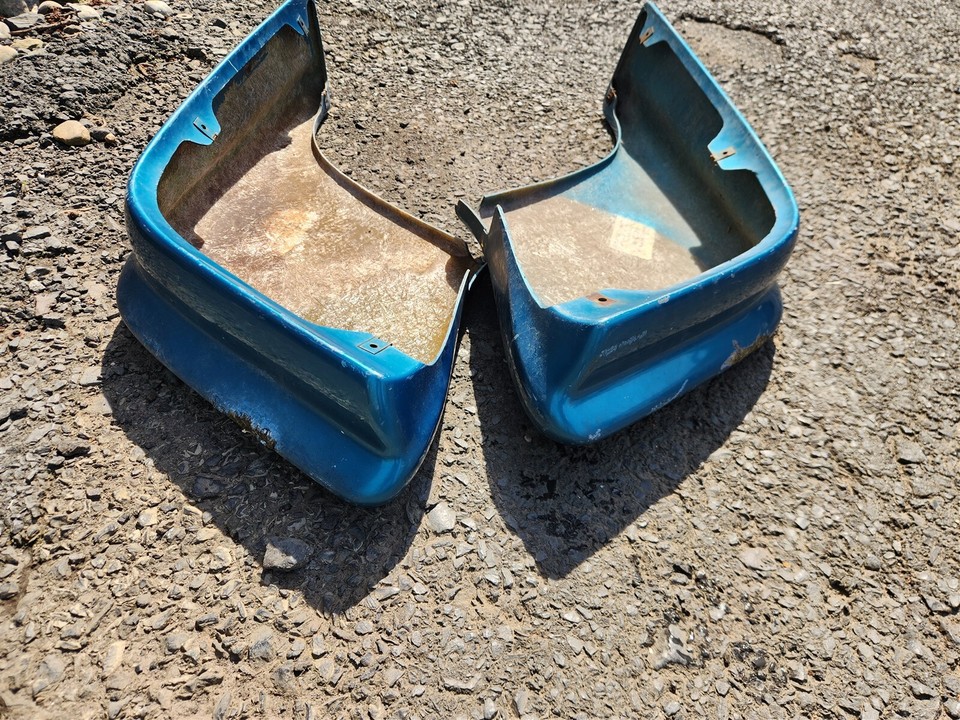 91-96 Corvette C4 GREENWOOD Front Ground Effect Splitter Set USED SIDES ...