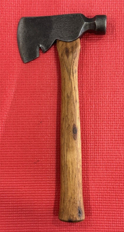 Vintage KELLY Axe & Tool Co. VANADIUM Embossed Carpenter Hatchet USA ...