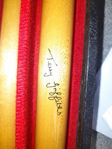 Riley Terry Griffiths Snooker Cue 2 Piece In Case Holder 57” | eBay UK