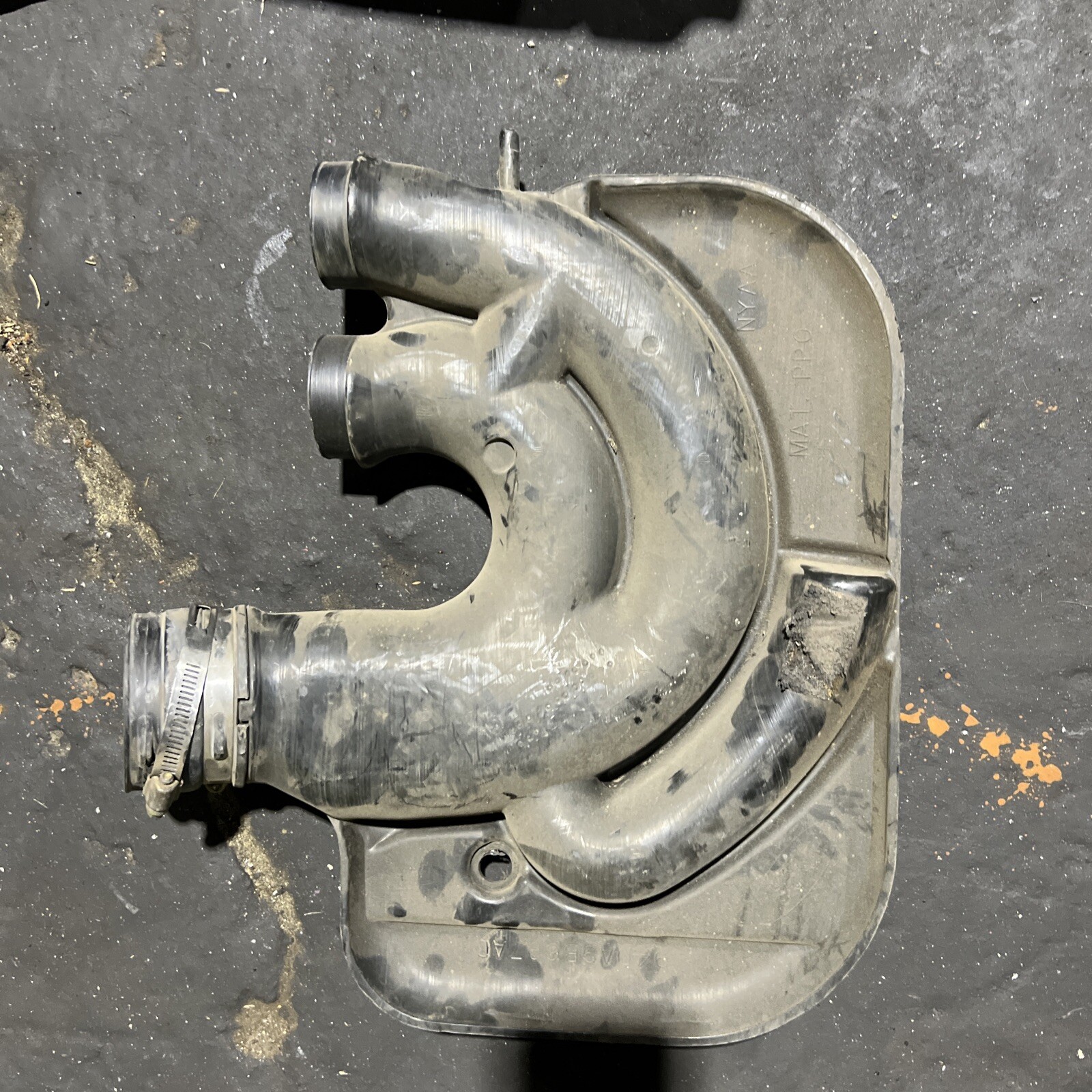 FORD FALCON EF ENGINE AIR INTAKE | eBay