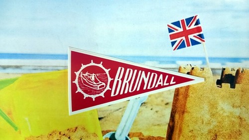 Retro Brundall Norfolk Broads Holiday Pennant - Classic Car Glass ...