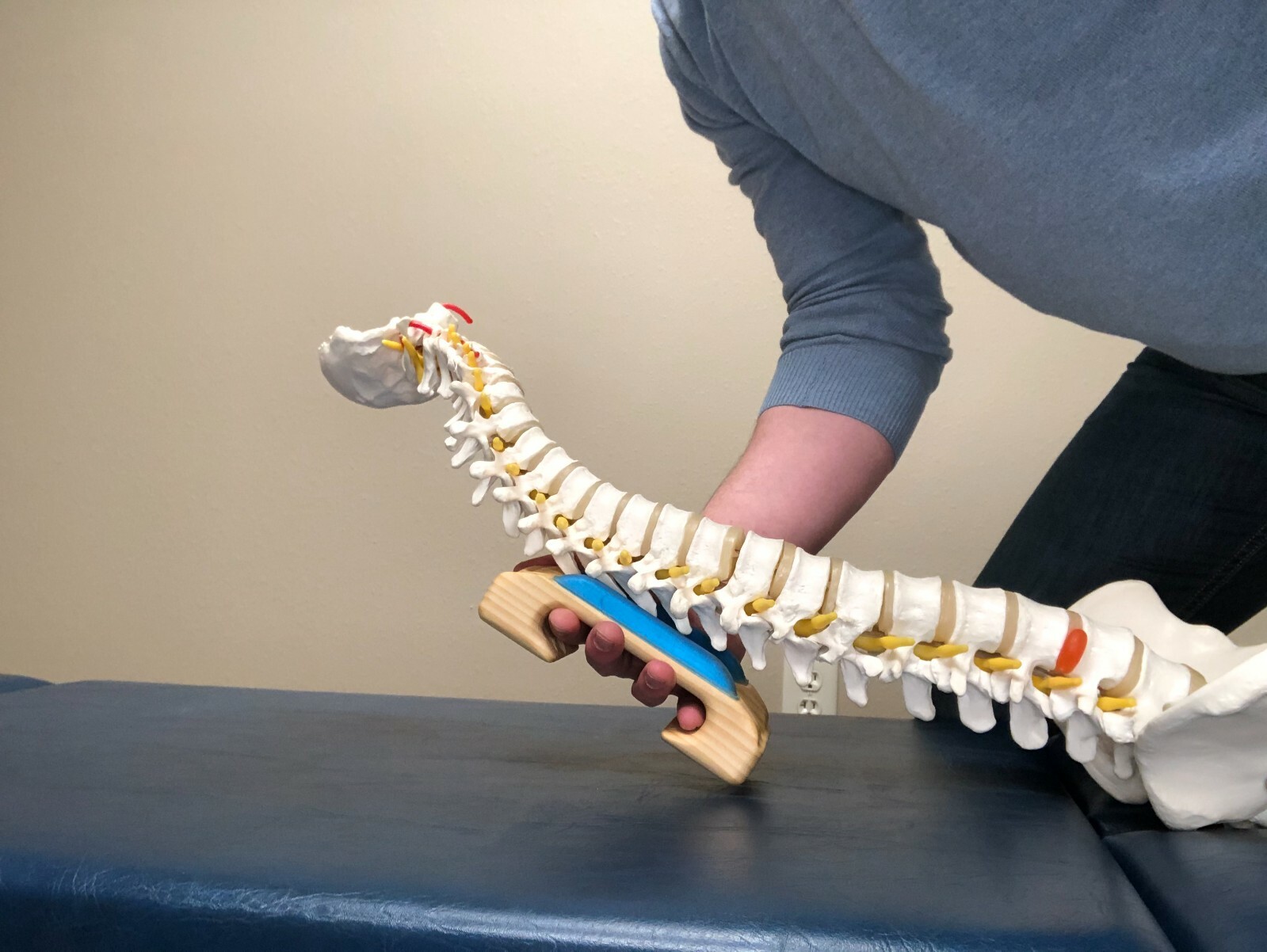 Anterior Assist: Thoracic Adjusting Tool for Chiropractors & Physical ...