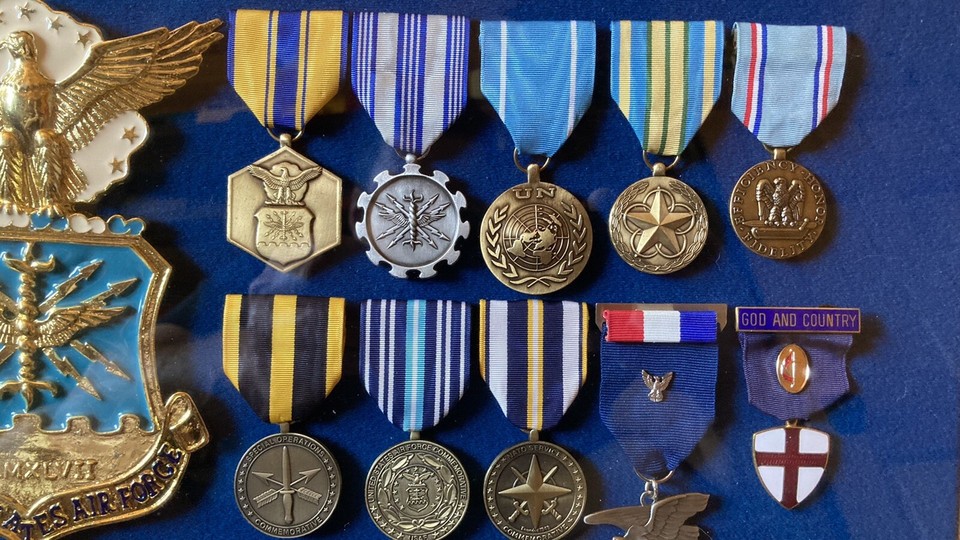 USAF Air Force Medals Medical Service Badge Lot Col. M.D Ph.D Medals ...