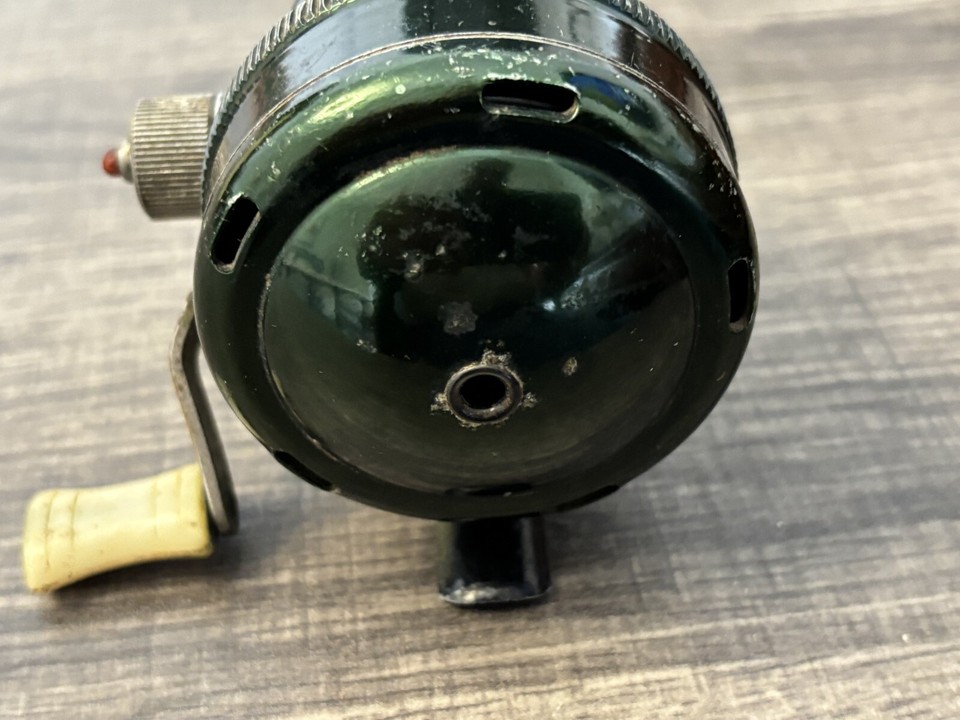 Johnson Model 710A Spincast Reel. Works # 1639 | eBay