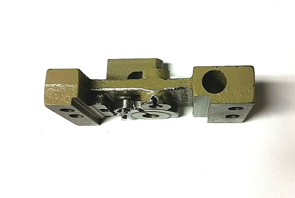 PFAFF 141-5-900/05 Hook Saddle, 91-009824-45 With Thread Trimmer | eBay