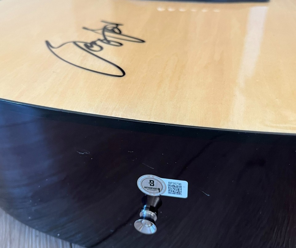 GEORGE STRAIT SIGNED AUTOGRAPH ACOUSTIC GUITAR w/EXACT VIDEO PROOF ...