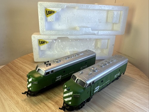 2-IDENTICAL BACHMANN HO SCALE BURLINGTON NORTHERN EMD F9 DIESEL ...
