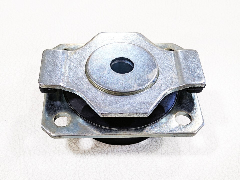 Ferrari 550 Ferrari 575 Engine Mount Motor Mount NEW 192022 awitalian ...