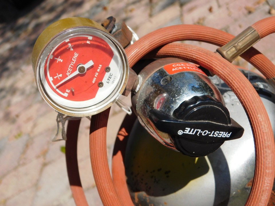 Regulator and Tank - Prest-o-Lite Acetylene Plumbers Torch - Orlando FL ...