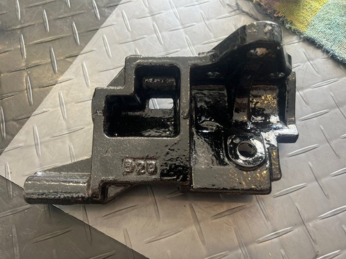 Toyota Land Cruiser FJ40 FJ45 FJ60 FJ62 2F OEM Engine MOTOR Mount ...