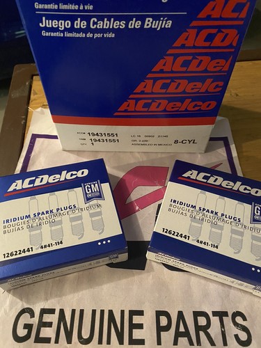 Genuine 8-pcs AC DELCO IRIDIUM SPARK Plugs 41-114 And Acdelco Wire Set ...