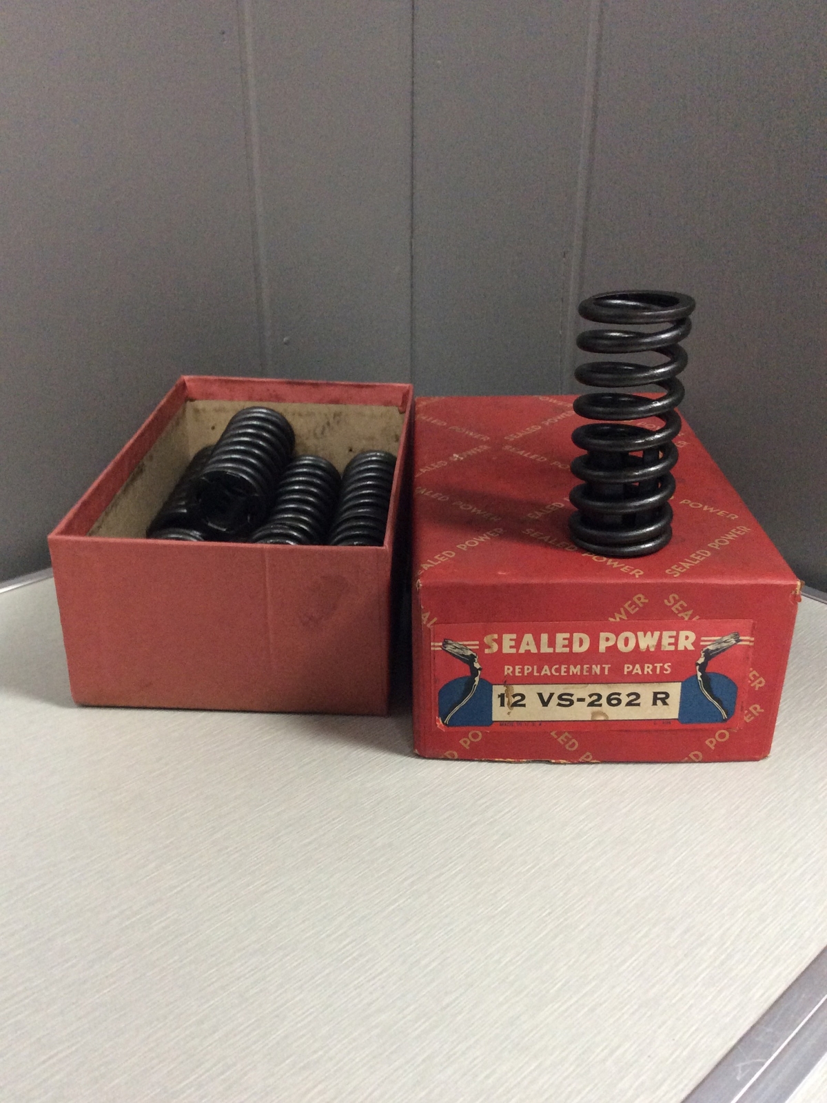 Sealed Power Valve Springs - VS262R, set of 8, fits GMC and OLDSMOBILE ...