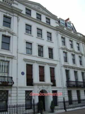 PHOTO DR ROBERT WILLAN'S HOUSE THE BLUE PLAQUE READS: DR ROBERT WILLAN ...