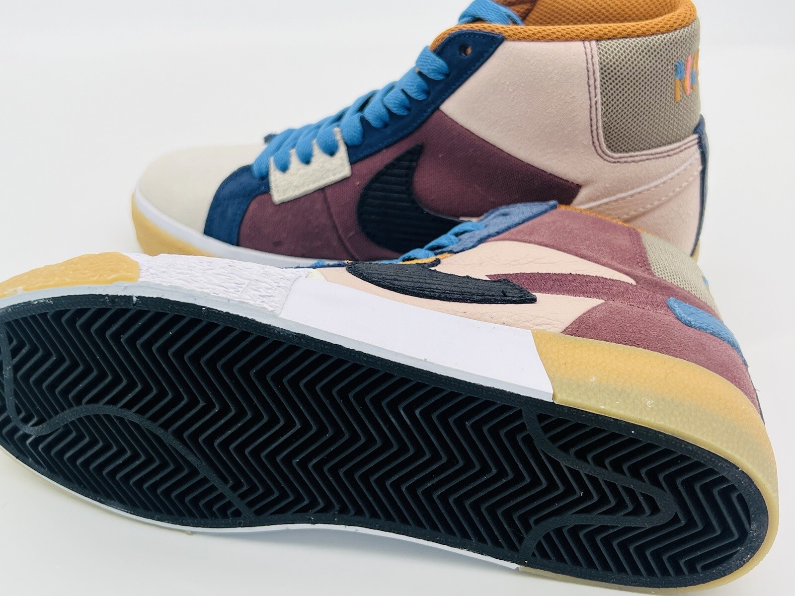 Nike SB Blazer Mid PRM Mosaic Dark Wine DA8854-600 Size Men’s 5/Women 6 ...