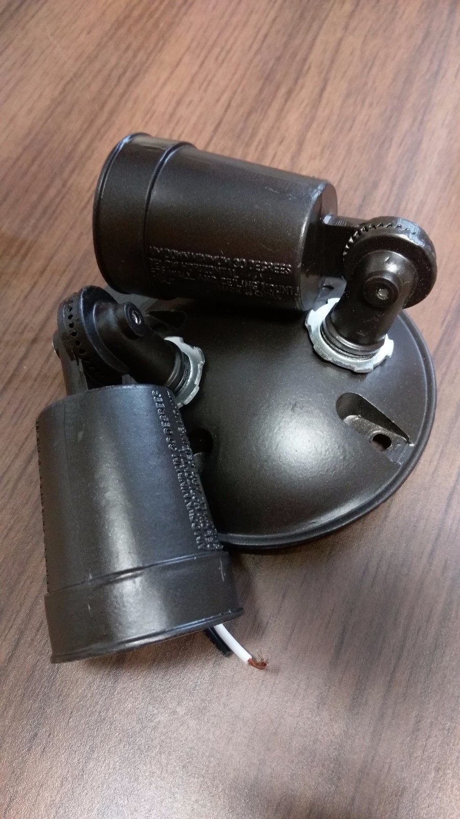 (LOT OF 6) Two Light Exterior Flood, Double Par Holder #107330BZ | eBay