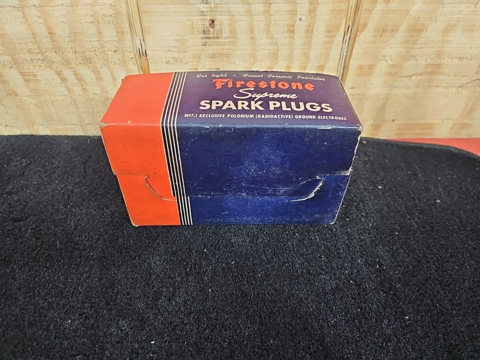 Firestone POLONIUM Spark Plugs T-40-F -- Full Box -- Radioactive -- NOS ...