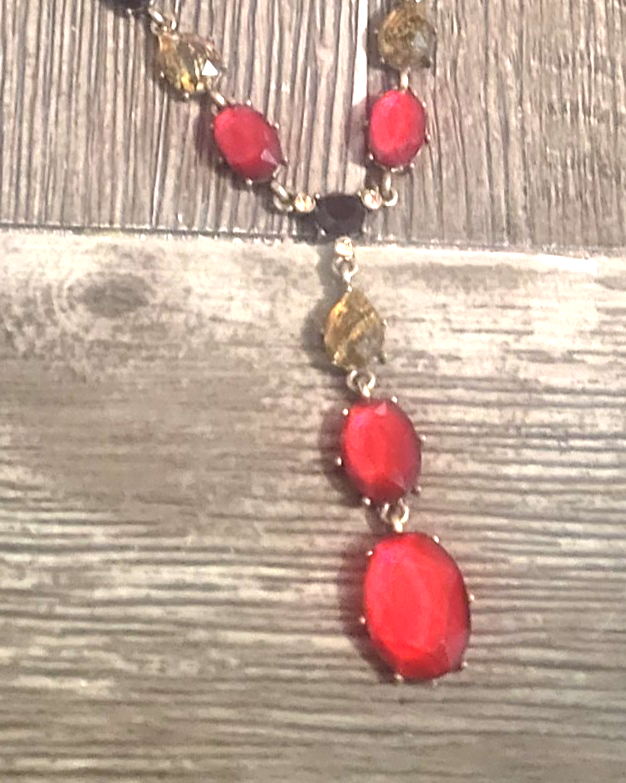 CAROLINA HERERA CH VTG TONE Gun Metal Gem Stone PENDANT NECKLACE Y BEAD ...