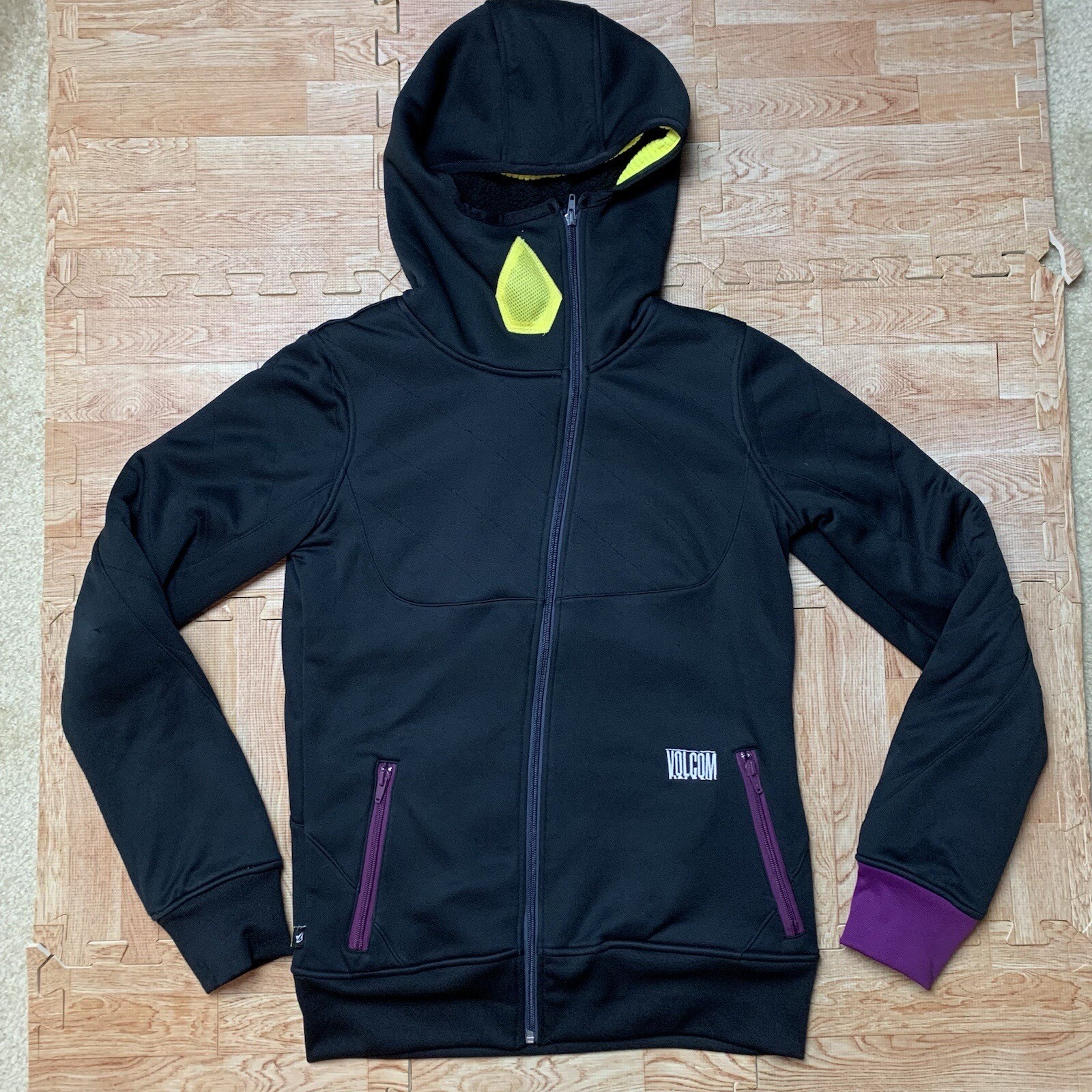 Vintage Volcom Snowboard Jacket Women’s Small TDS Thermal Defense Hood ...