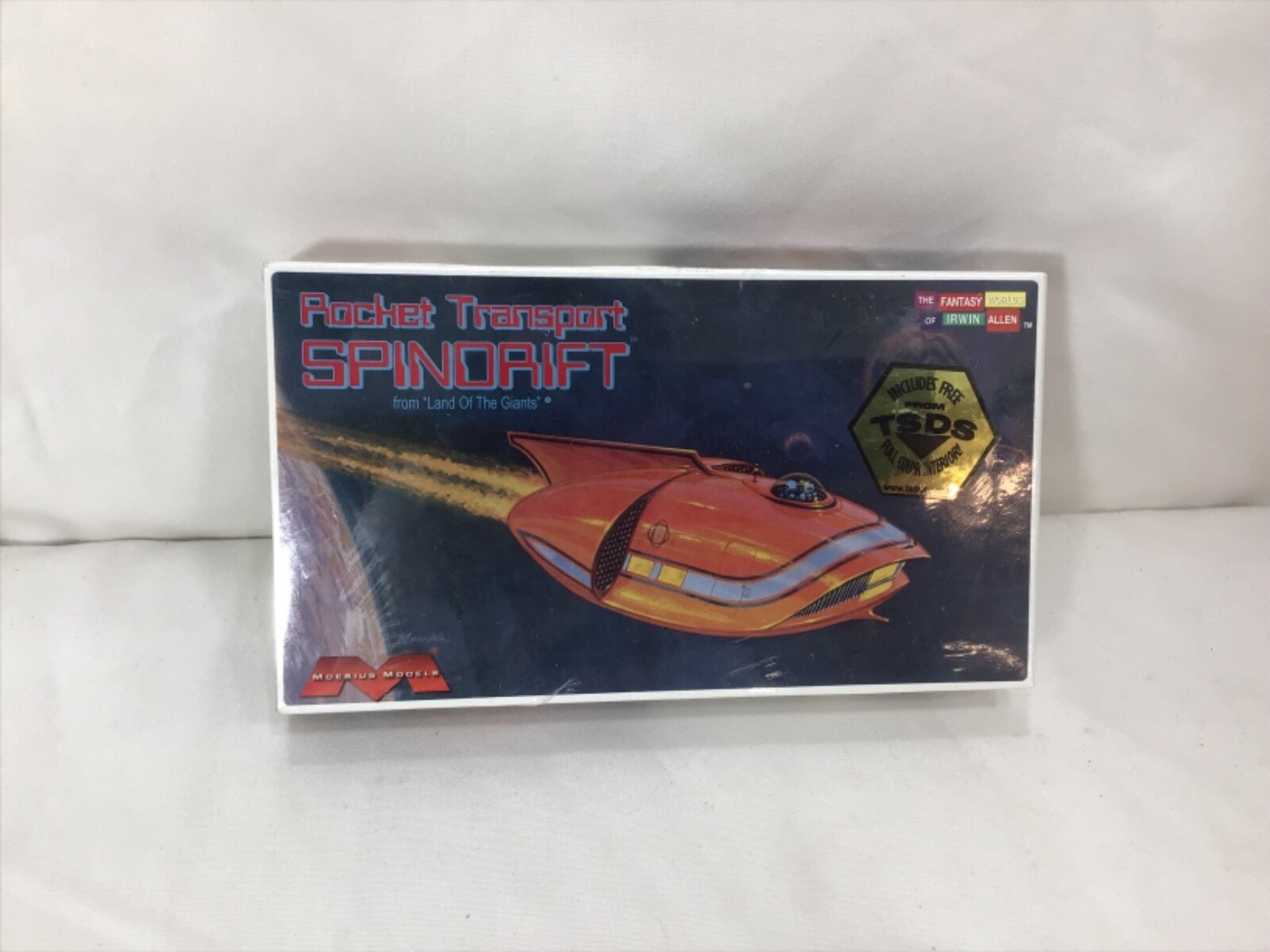 NEW 2011 Moebius Models Land of the Giants Spindrift Rocket Transport ...