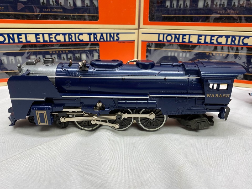 Lionel 6-8610 Wabash Fallen Flags 4-6-2 steam engine & 6-car passenger ...