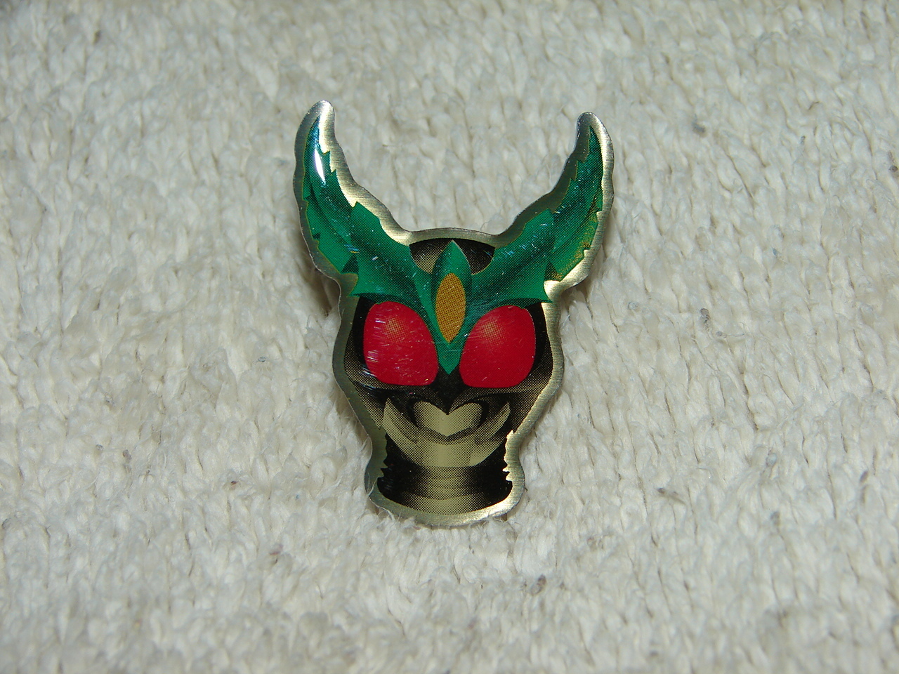 Kamen Rider Gills Metal Pin from Masked Rider 10th Anniversary Set ...