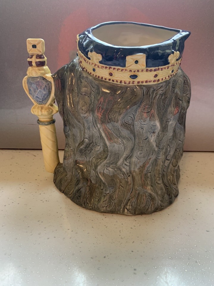 Royal Doulton Large Character Toby Jug Queen Victoria D6788 Special ...