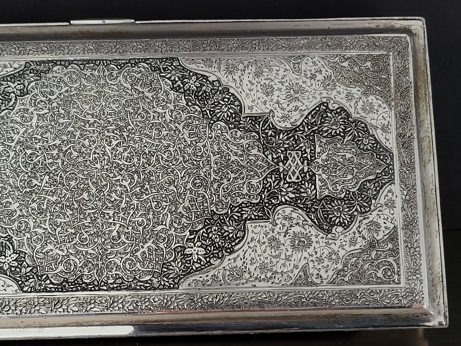 Fascinating Genuine Middle Eastern Silver Vanity Cigarette Box By ...