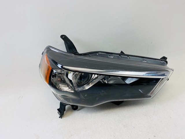 2014 2015 2016 2017 2018 Toyota 4Runner Halogen Headlight RH Right ...