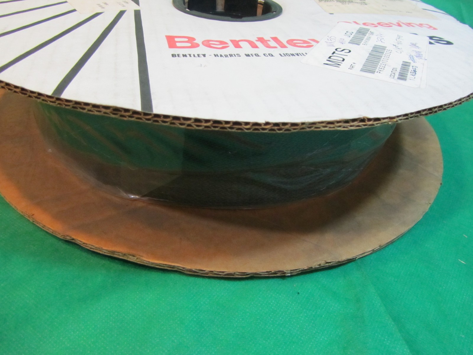 BENTLEY HARRIS EXPANDO FR DM 1-1/4" BLACK/WHITE TRACE BRAIDED SLEEVING ...