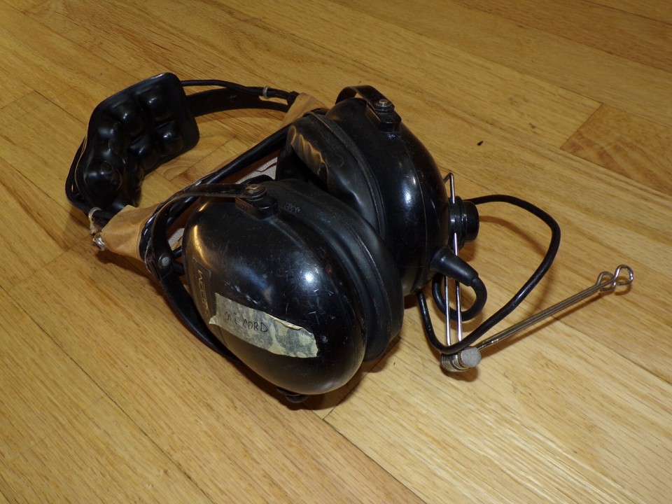 Flightcom Aviation Headset with Mic, for Display or Parts | eBay