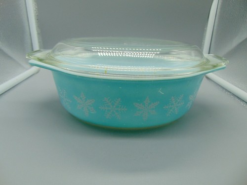 Pyrex Snowflake Blue Oval 1.5 Qt. Covered Casserole 043 Lid Chipped | eBay