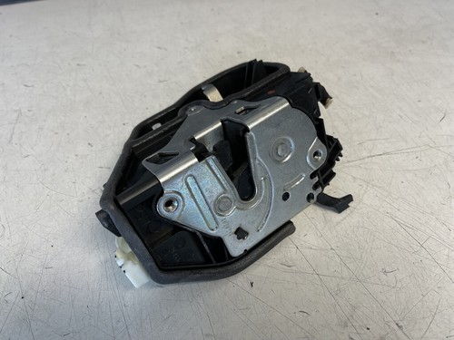BMW LEFT FRONT DOOR ACTUATOR LOCK LATCH E90 E91 E92 323 325i 328i 330i ...