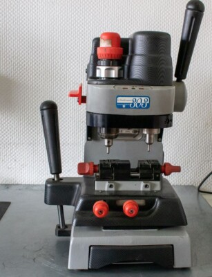 Schlüsselkopiermaschine BIANCHI 303 Schlüsselmaschine ...