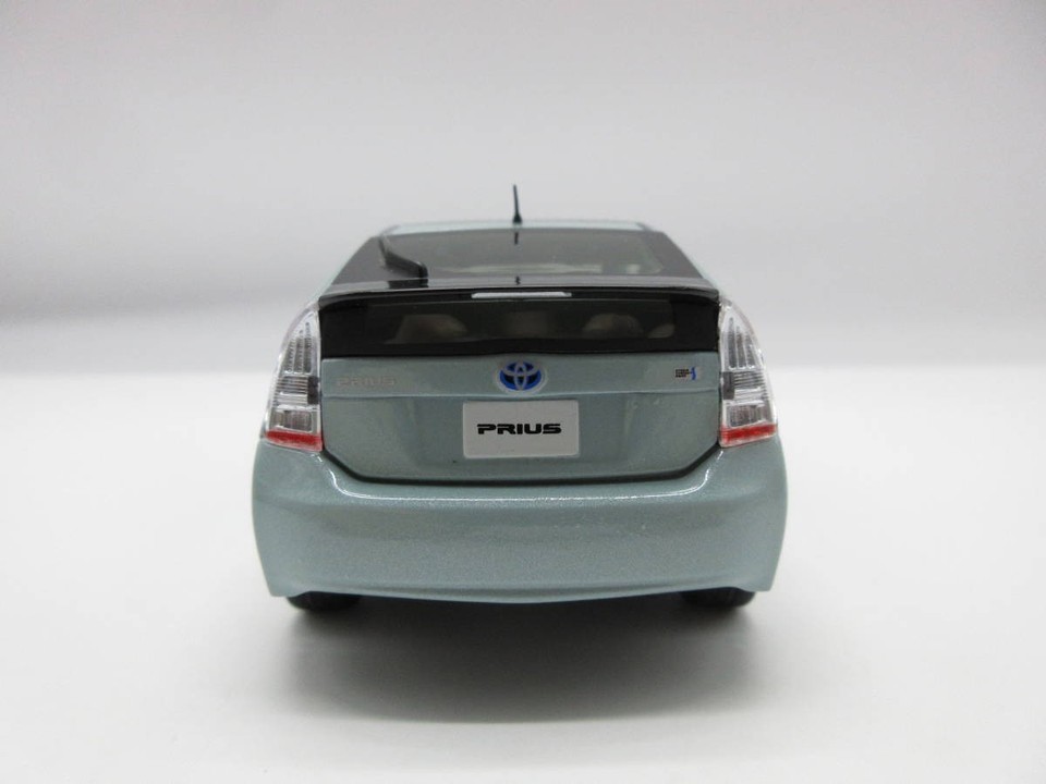 1 30 3rd Generation Prius 30 Series Aqua Blue Metallic Not f | eBay