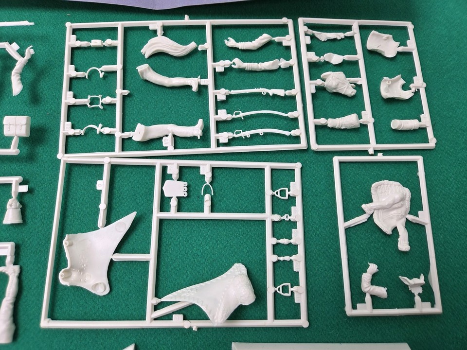 3 x AIRFIX 54 mm Napoleonic Soldier Model Kit Bundle British Hussar ...