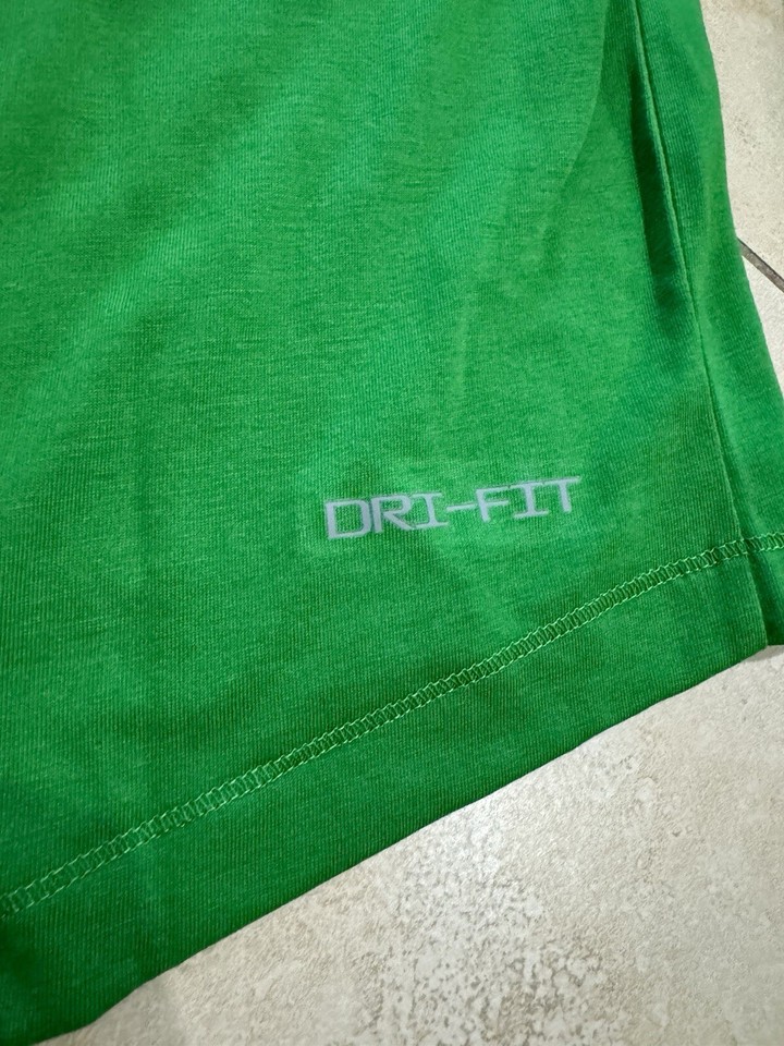 Oregon Ducks Nike DRI-FIT Hoodie long sleeve Shirt Men's Size Medium ...