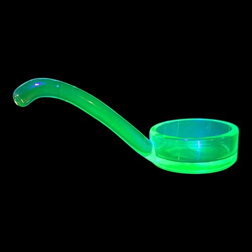 Vintage Green Uranium Glass Ladle Mayonnaise Condiment Relish Spoon ...