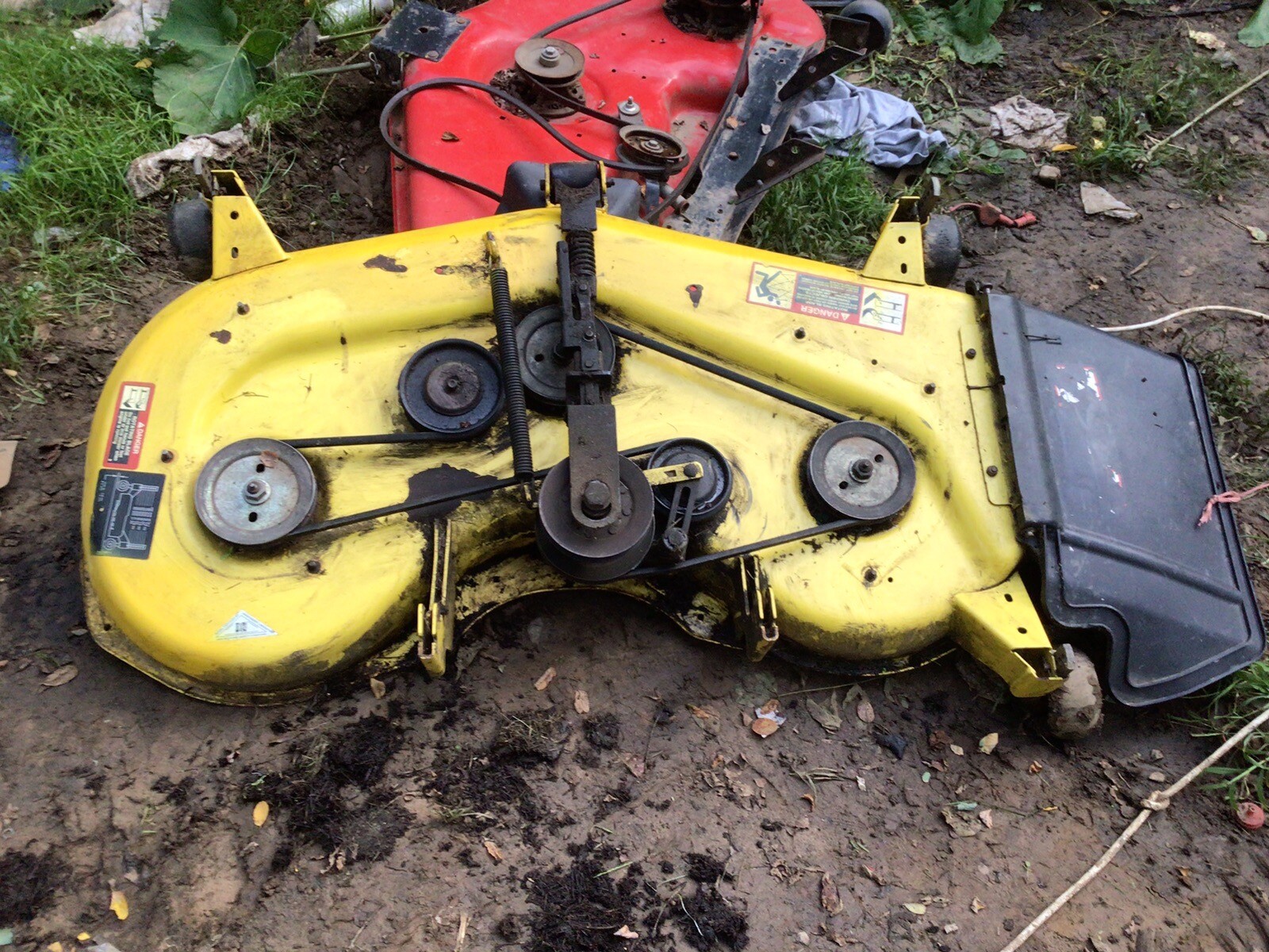 John Deere Sst18 48” Mower Deck Assy No Shipping | eBay